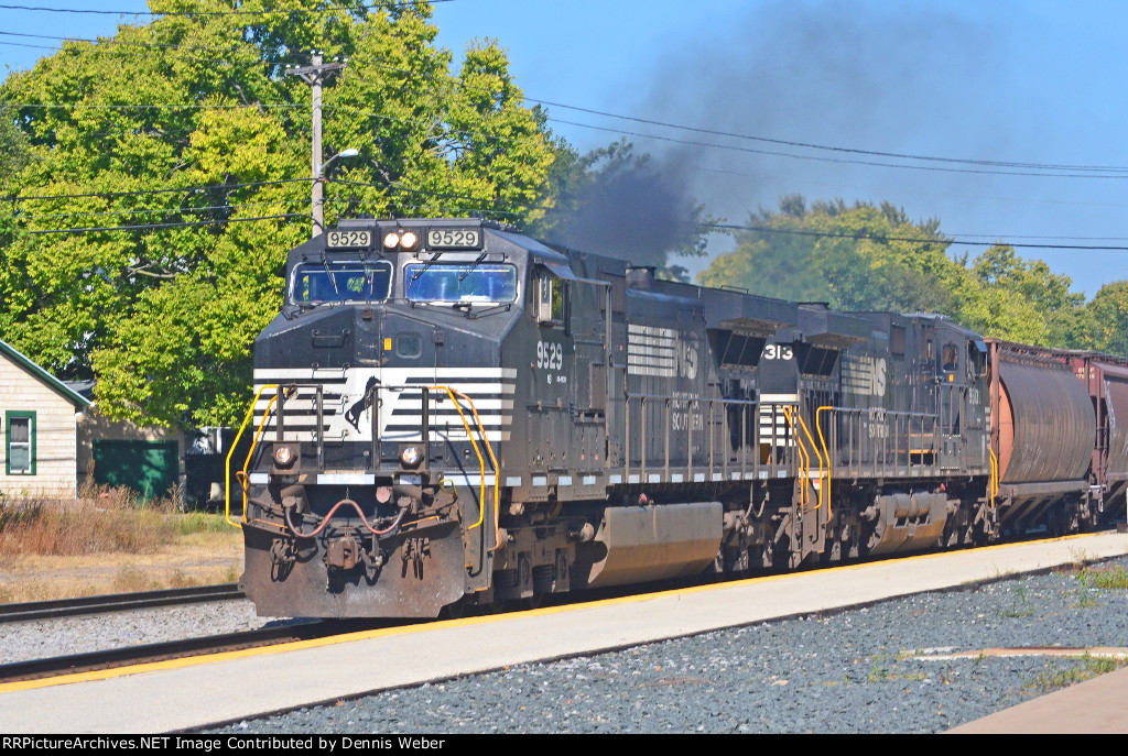 NS 9529, CP's Tomah Sub.